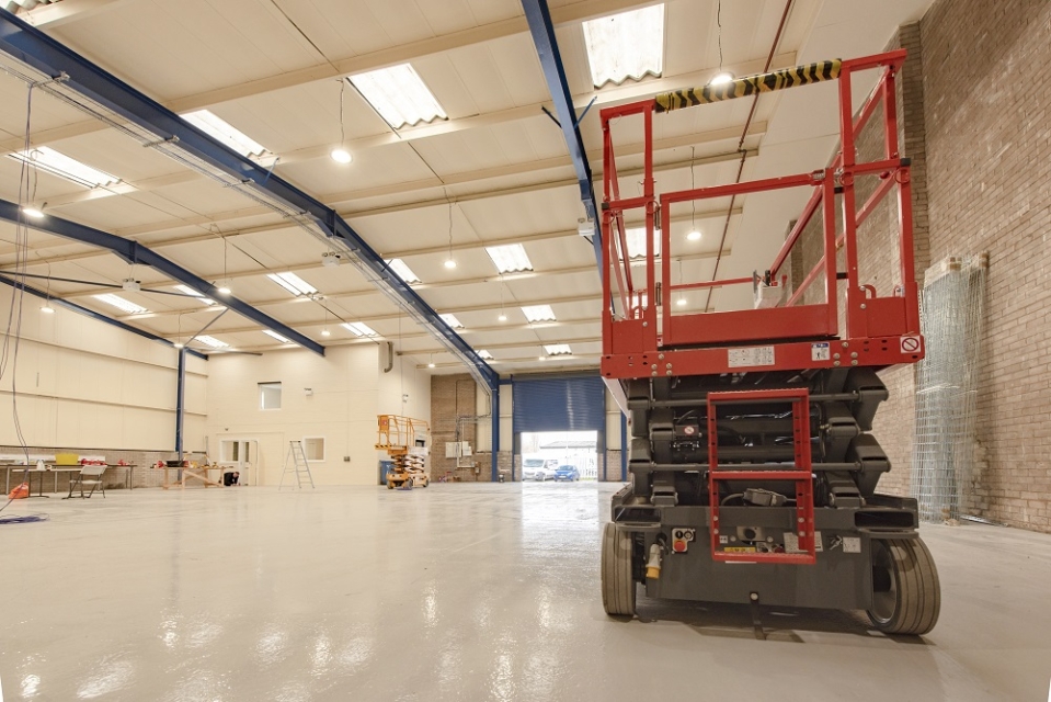 A guide to warehouse lighting - Ansell Lighting